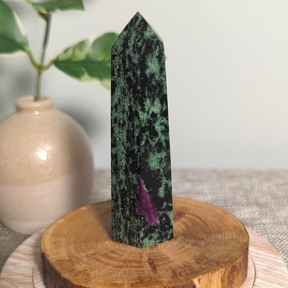 Accents | Ruby Zoisite Tower | Poshmark
